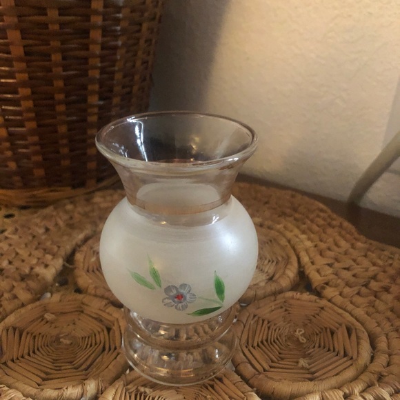 Bartlett Collins | Accents | Bartlett Collins Hand Painted Floral ...